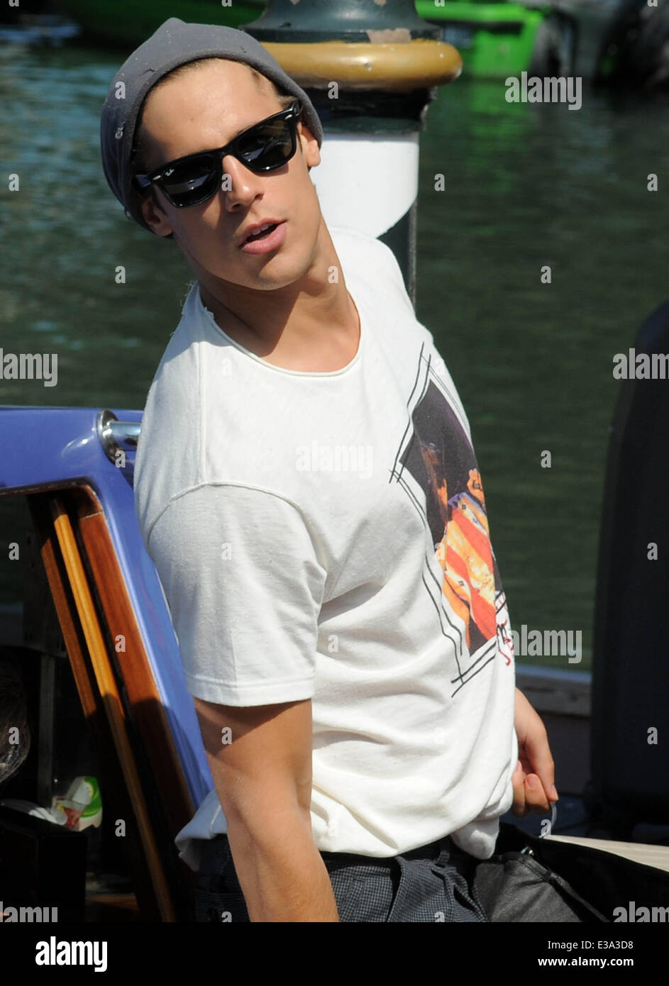 Inma Cuesta and Martin Rivas arrive at Hotel Excelsior Venice by boat ...