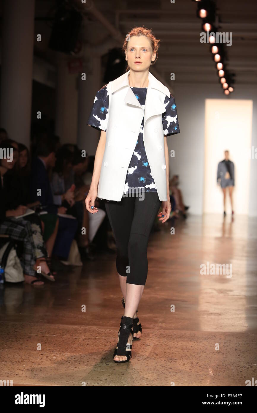 New York Fashion Week - Kate Sade - Runway Featuring: Model Where: New ...