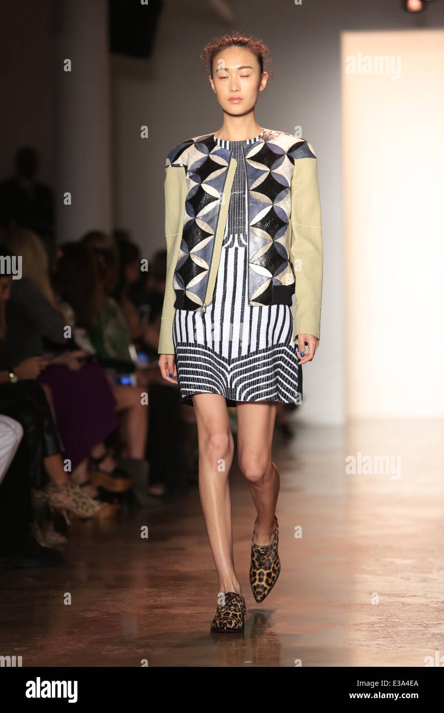 New York Fashion Week - Kate Sade - Runway Featuring: Model Where: New ...