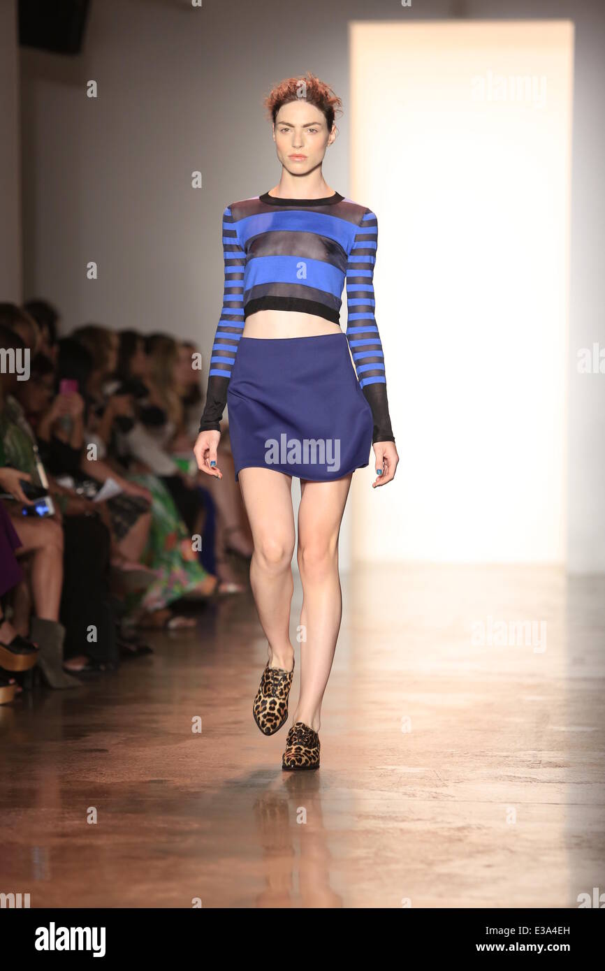 New York Fashion Week - Kate Sade - Runway Featuring: Model Where: New ...