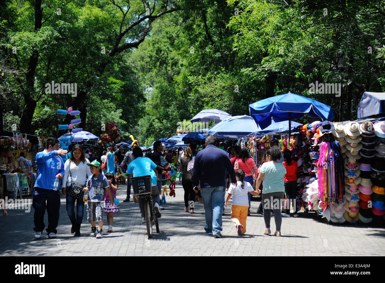 Mexican stalls hi-res stock photography and images - Alamy
