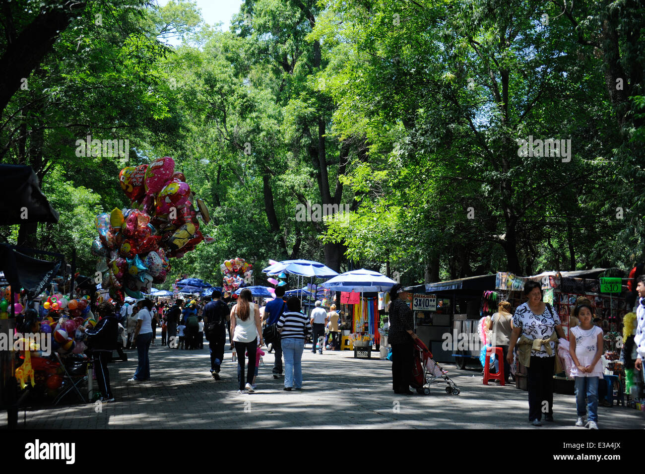 Refreshment food stalls in Chapultepec Park, Mexico City, Mexico Stock ...