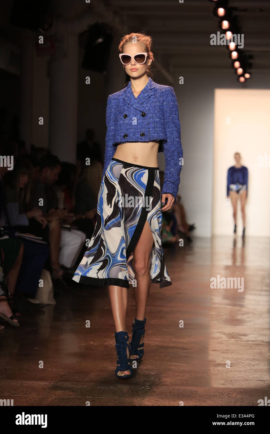 New York Fashion Week - Kate Sade - Runway Featuring: Model Where: New ...