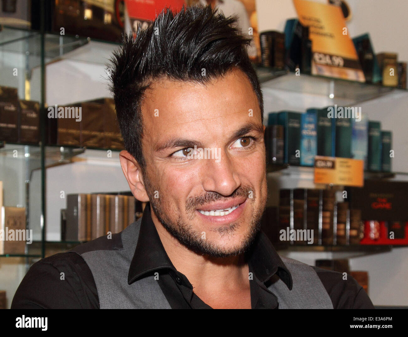 Singer, Peter Andre's Fragrance Launch Signing at Northampton Featuring ...