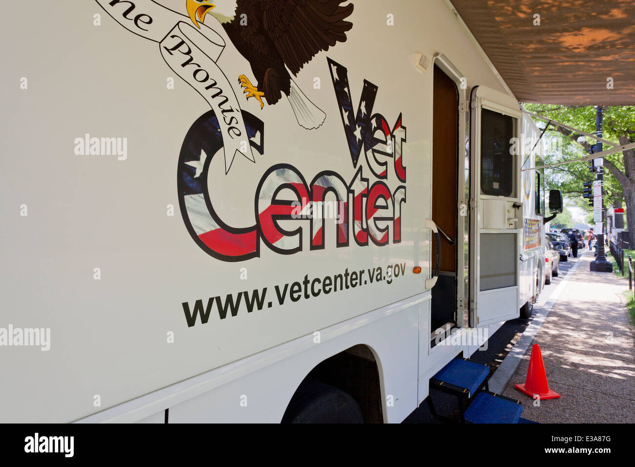 US Veterans Affairs Mobile Vet Center truck - Washington, DC USA Stock ...