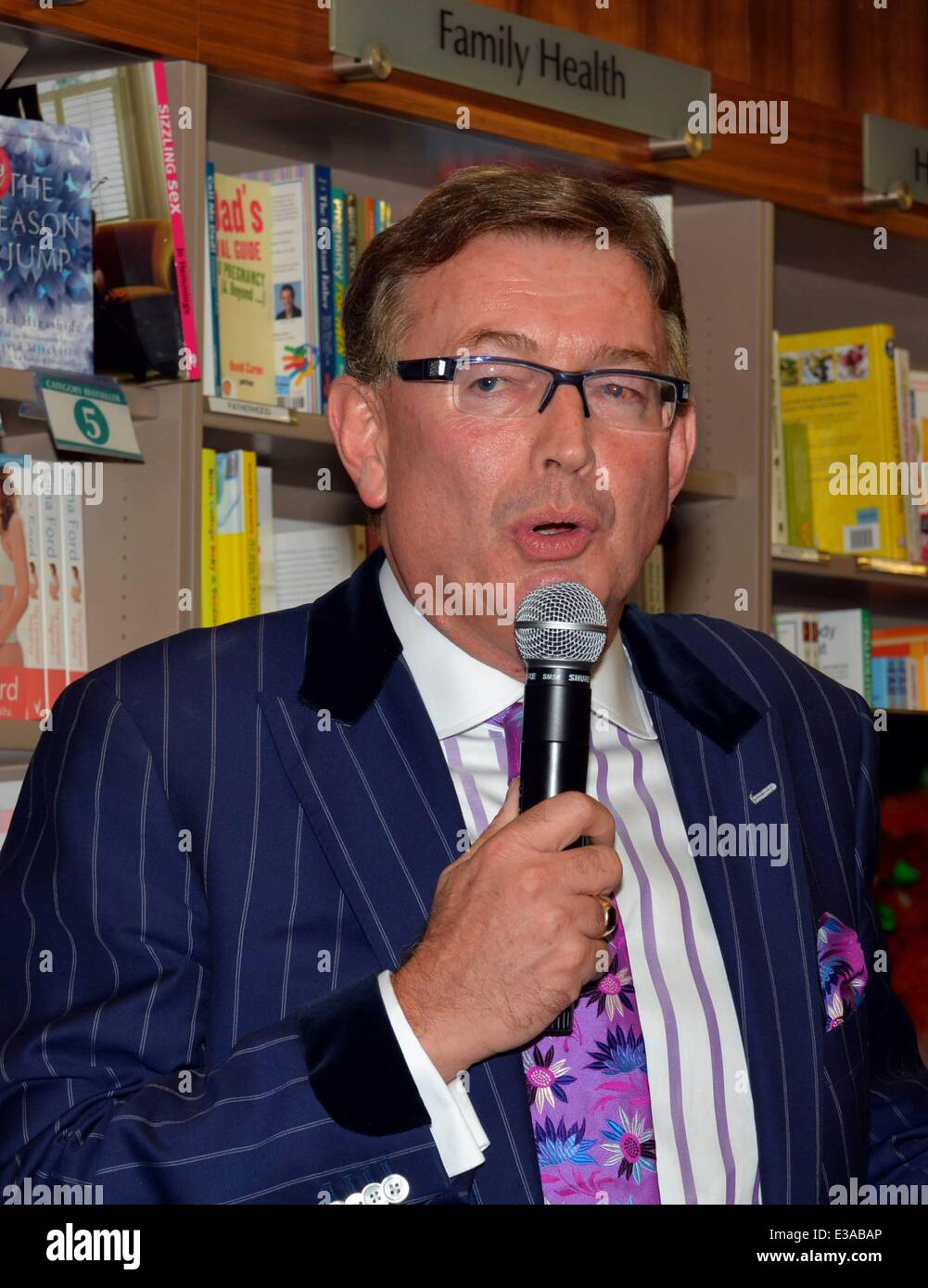 Gerald Kean launches Kevin Dundon's Modern Irish Food book at Dubray ...