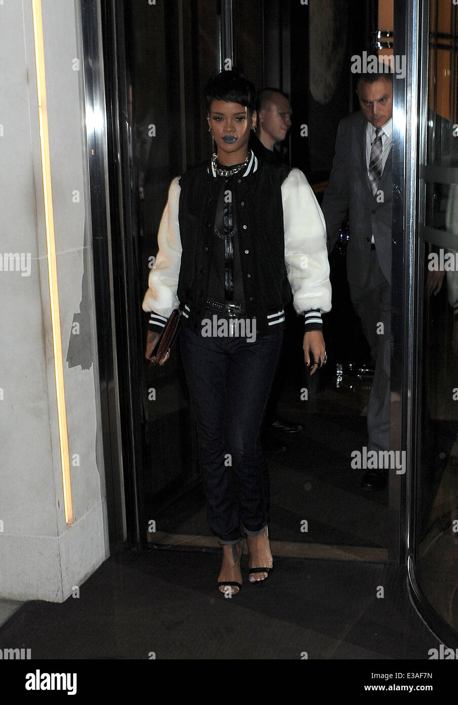 Rihanna leaving her hotel Featuring: Rihanna Where: London, United ...