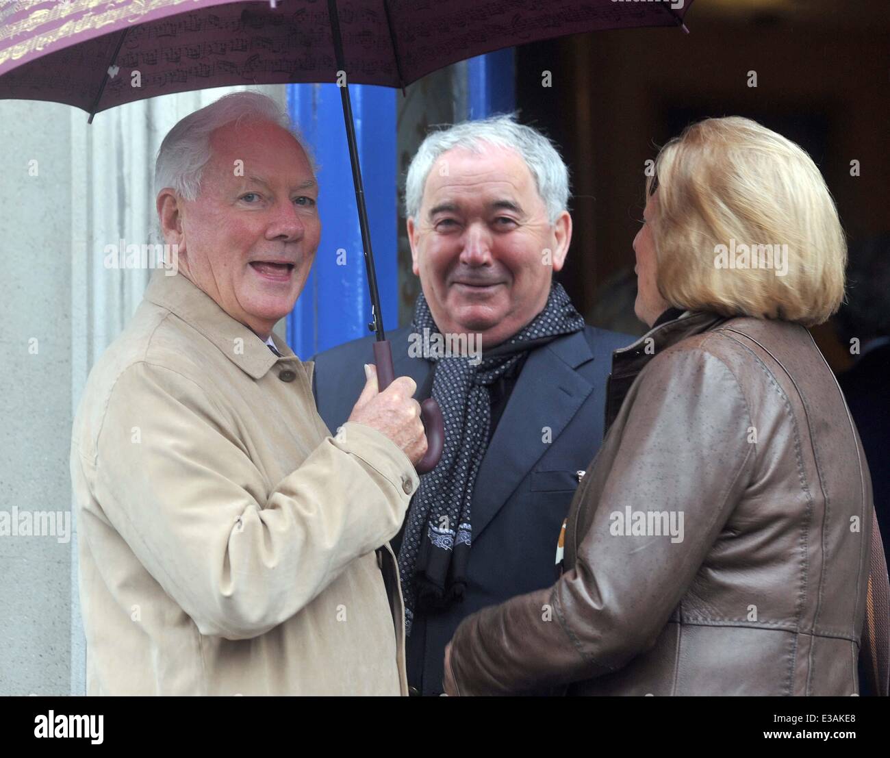 Stars from Irish stage and TV at the Funeral of actress Susan ...