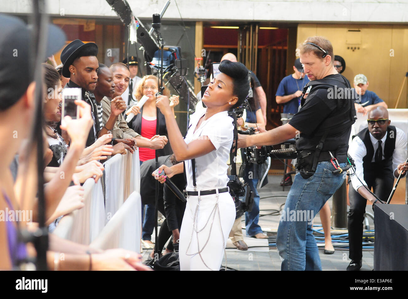 Janelle Monae performs on Today Show Featuring: Janelle Monae Where: NY ...