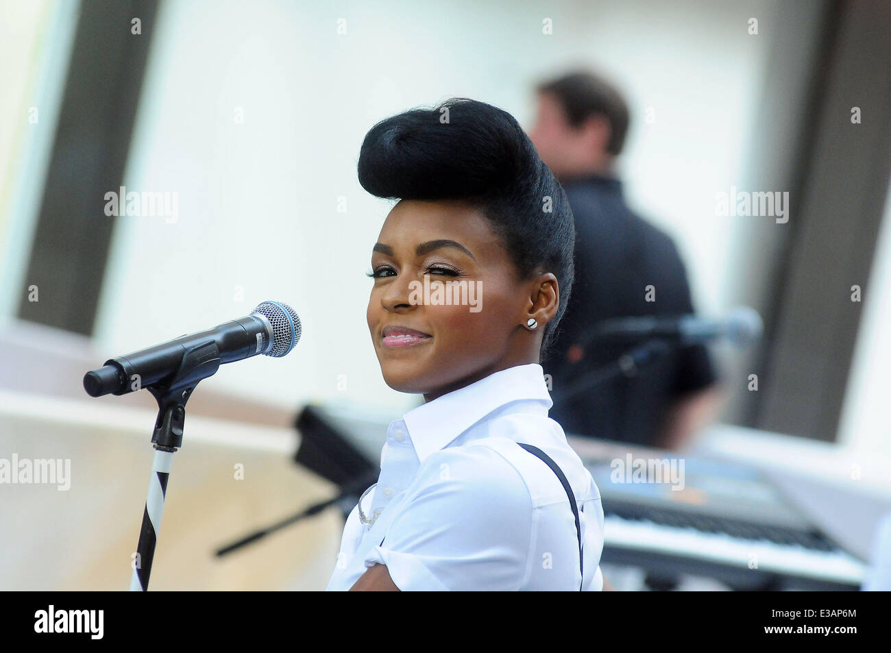 Janelle Monae performs on Today Show Featuring: Janelle Monae Where: NY ...