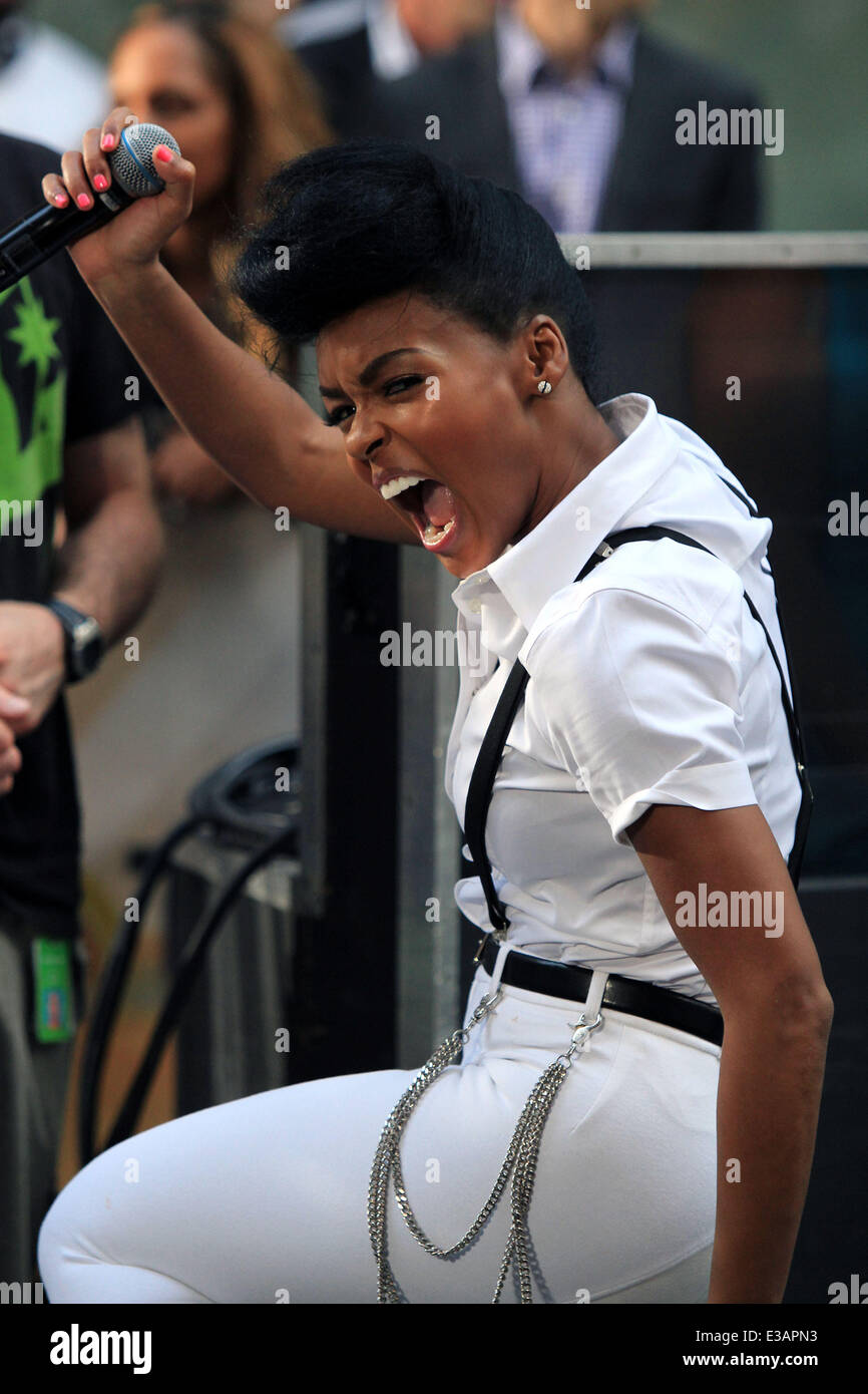 Singer JANELLE MONAE Performance On The "Today" Show In New York, NY on ...