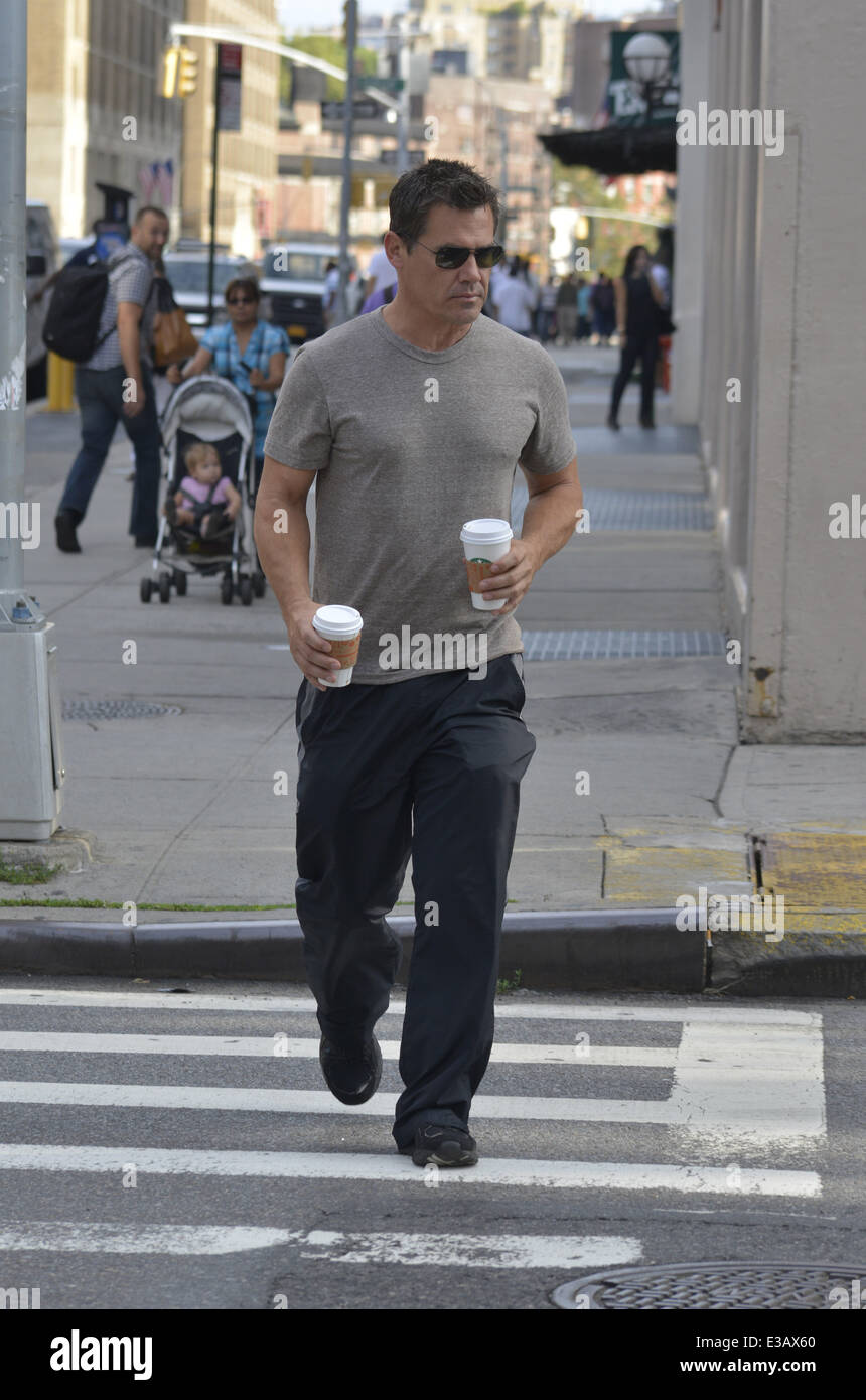 Josh Brolin enjoys a morning cup of coffee in Manhattan Featuring: Josh ...