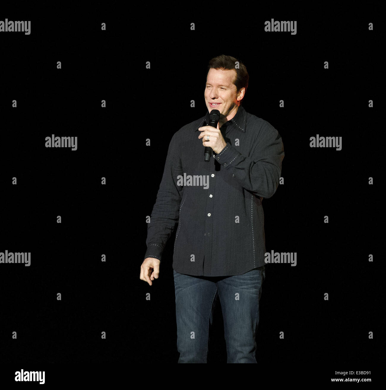 American stand-up comedian and ventriloquist Jeff Dunham performing in ...