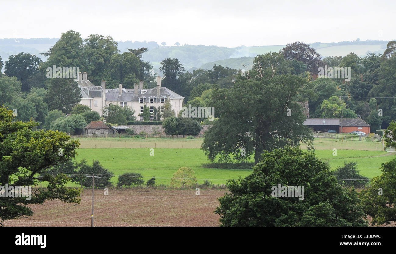 Donnington hall hi-res stock photography and images - Alamy