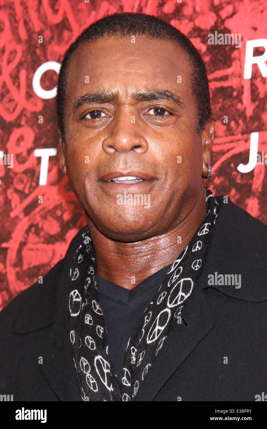 Ahmad rashad hi-res stock photography and images - Alamy
