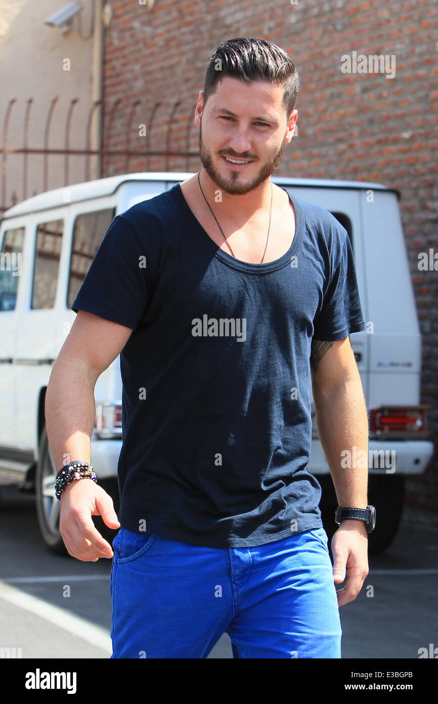 Valentin Chmerkovskiy seen arriving at a dance studio for Dancing with ...