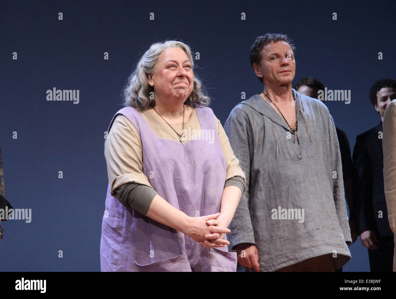 Opening night curtain call for Broadway's Romeo and Juliet at the ...