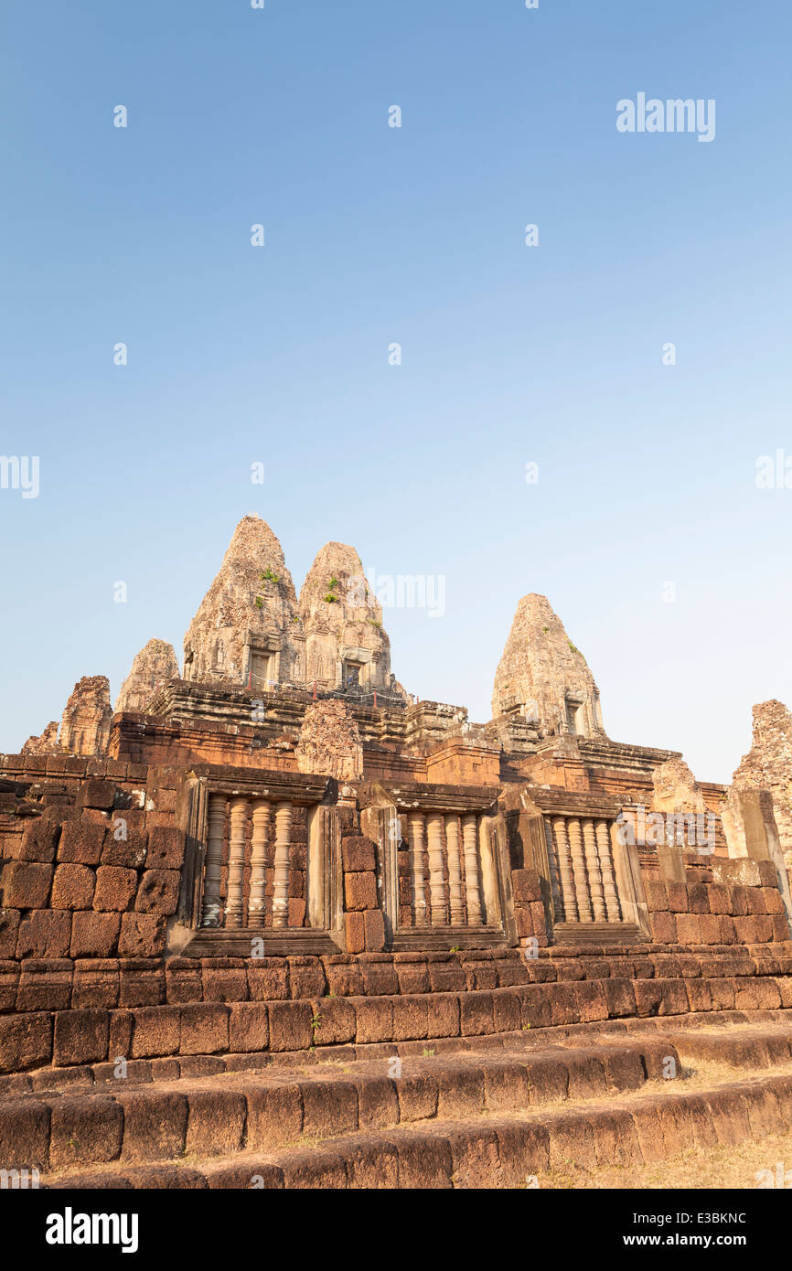 Pre angkorian temple hi-res stock photography and images - Alamy