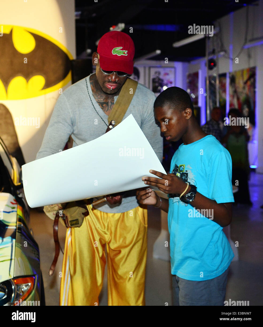 Artist Leonardo Hidalgo Kicks off Downtown Miami Art Days with the ...
