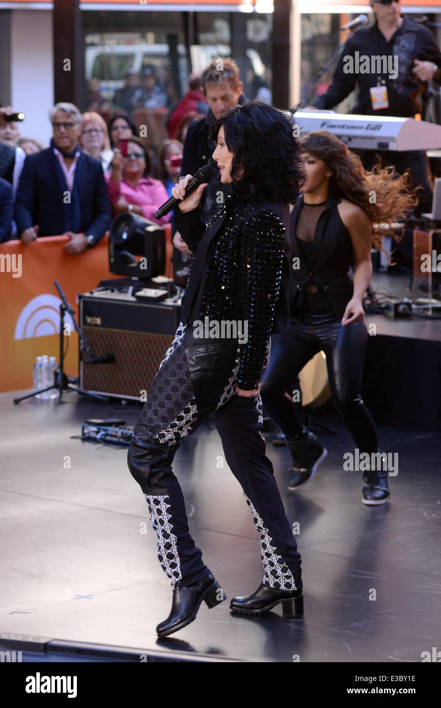 Cher Performing LIVE on "Today" Show at Rockefeller Plaza Featuring ...