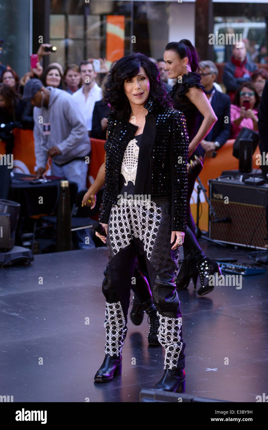 Cher Performing LIVE on "Today" Show at Rockefeller Plaza Featuring ...