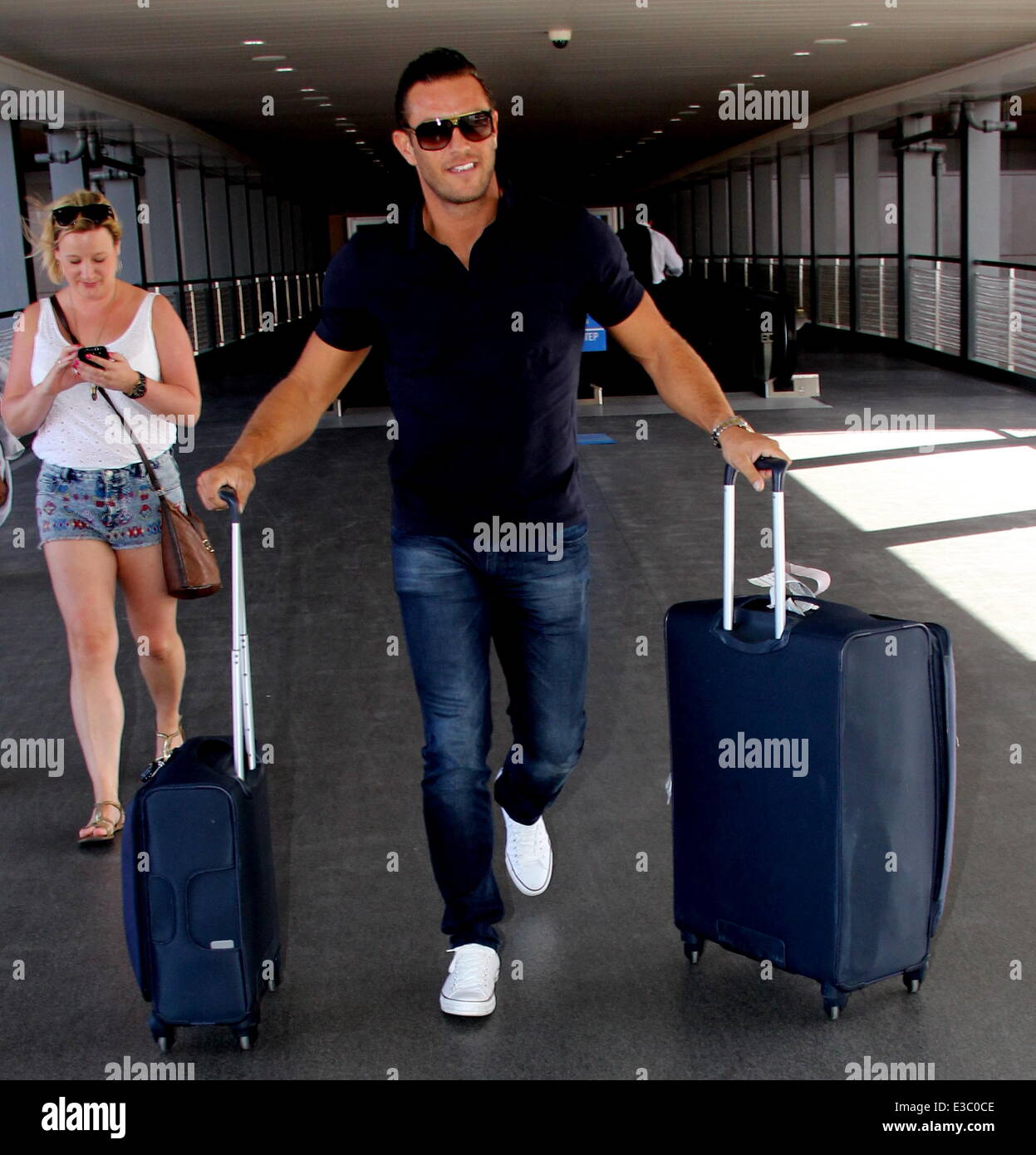 EXCLUSIVE Elliot Wright arrives in Las Vegas to join the cast of Towie ...