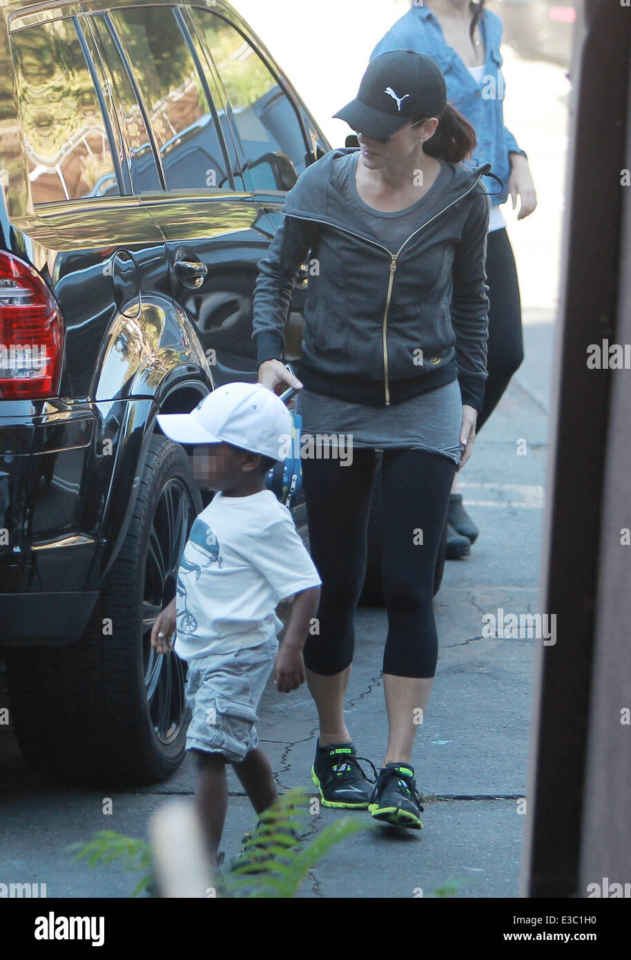 Sandra Bullock and Louis Bullock arrive for school Featuring: Sandra ...