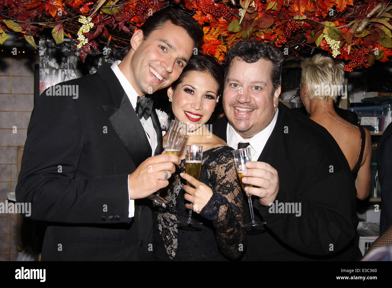 Broadway's Chicago Celebrates 7000th Performance at the Ambassador ...