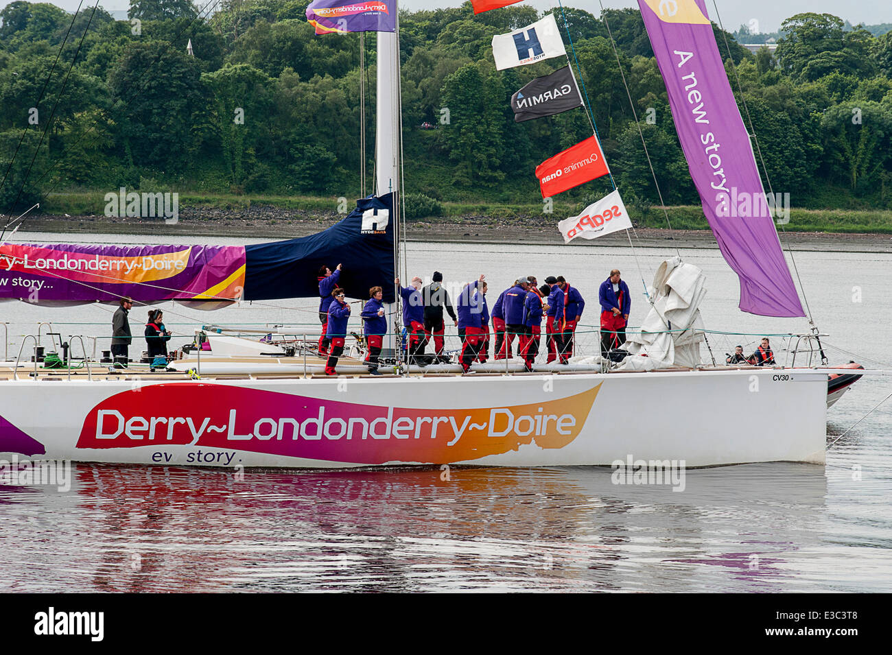 Derry boat festival hi-res stock photography and images - Alamy