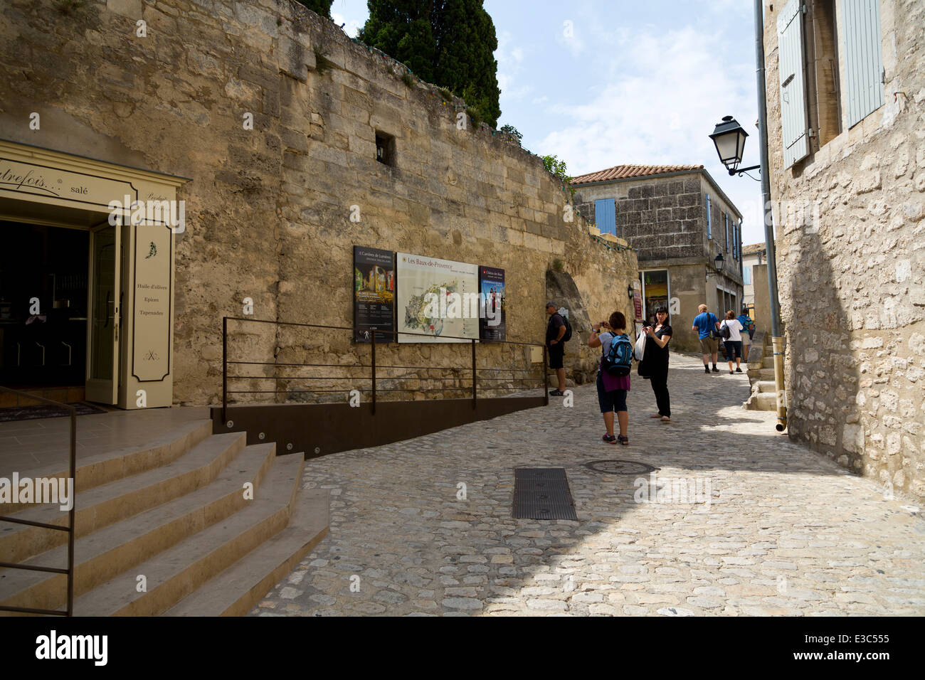 Street View in Les Beaux, Provence, France Stock Photo - Alamy