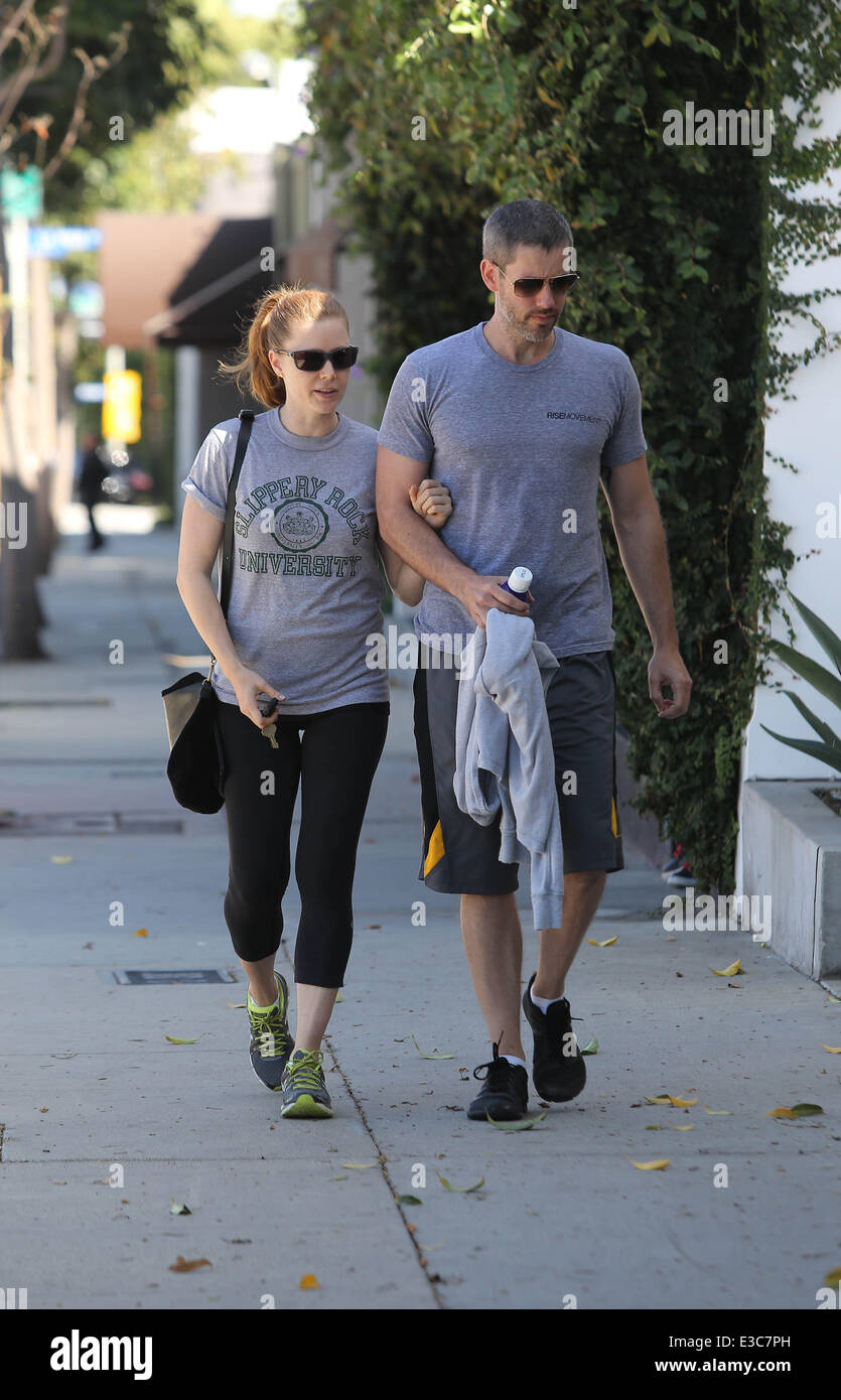 Amy Adams and partner Darren Le Gallo shopping at the local Pavilions ...