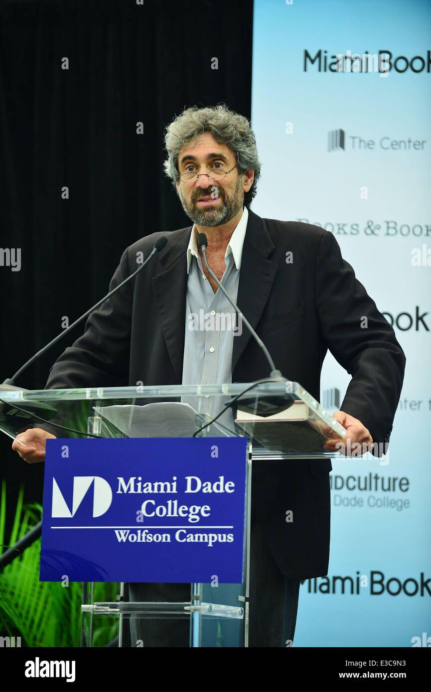 Salman Rusdie speaks and sign copies of his new book 'Joseph Anton: A ...
