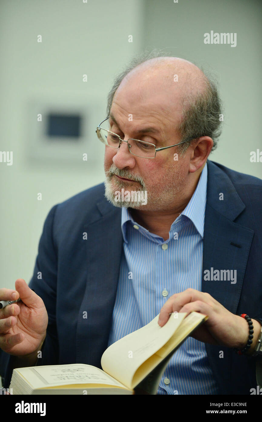 Salman Rusdie speaks and sign copies of his new book 'Joseph Anton: A ...