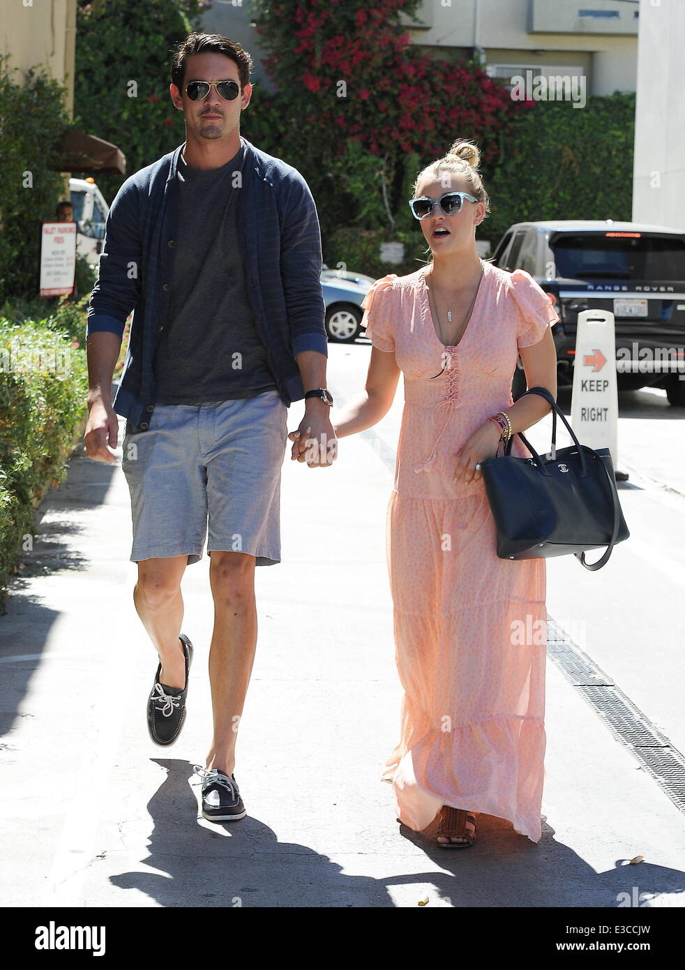 Newly engaged Kaley Cuoco and Ryan Sweeting enjoying the day by ...