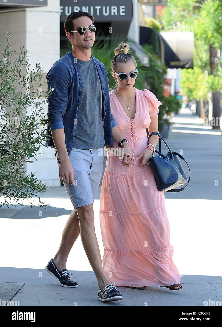 Newly engaged Kaley Cuoco and Ryan Sweeting enjoying the day by ...