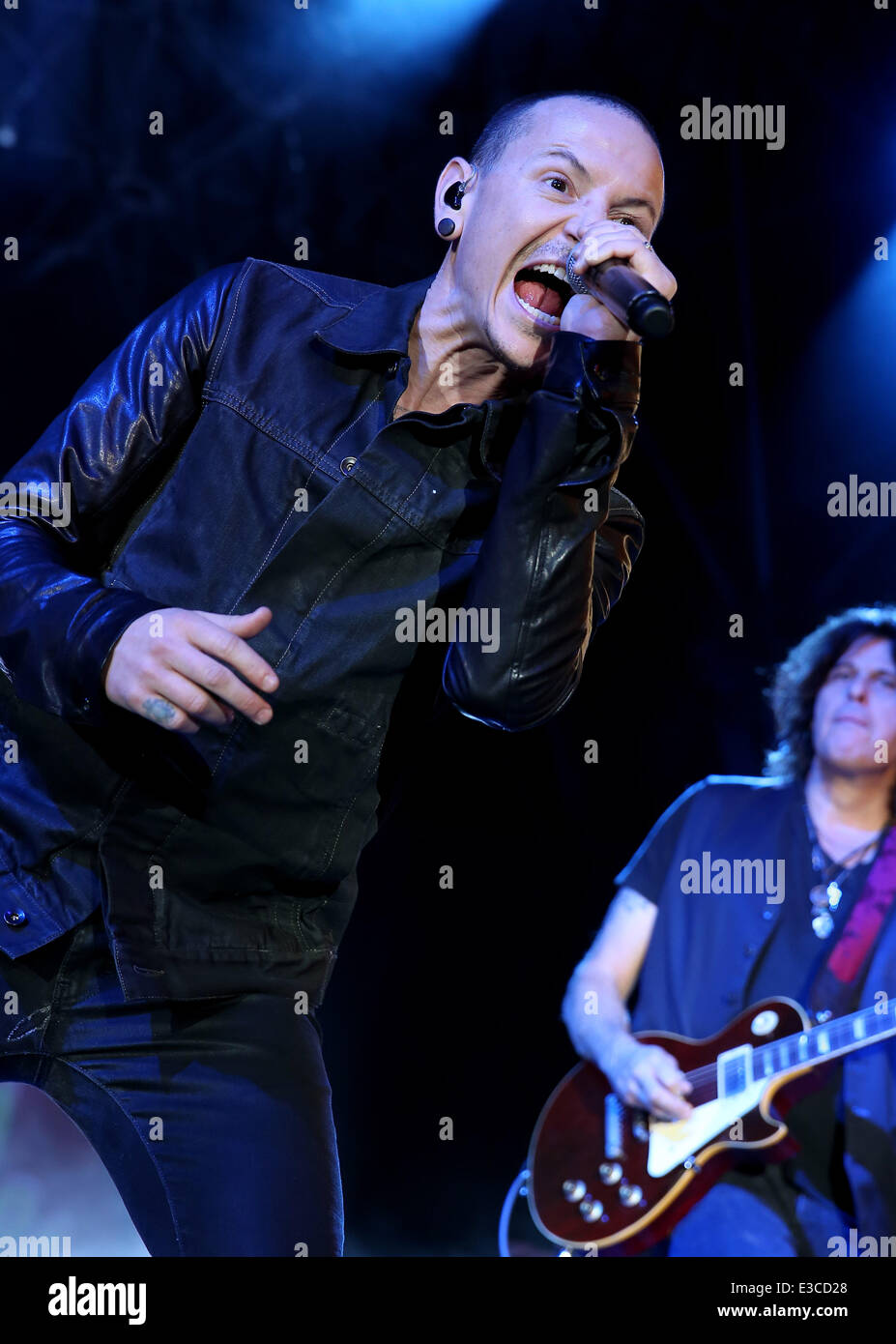 The D Celebrates One Year in Las Vegas with Stone Temple Pilots with ...