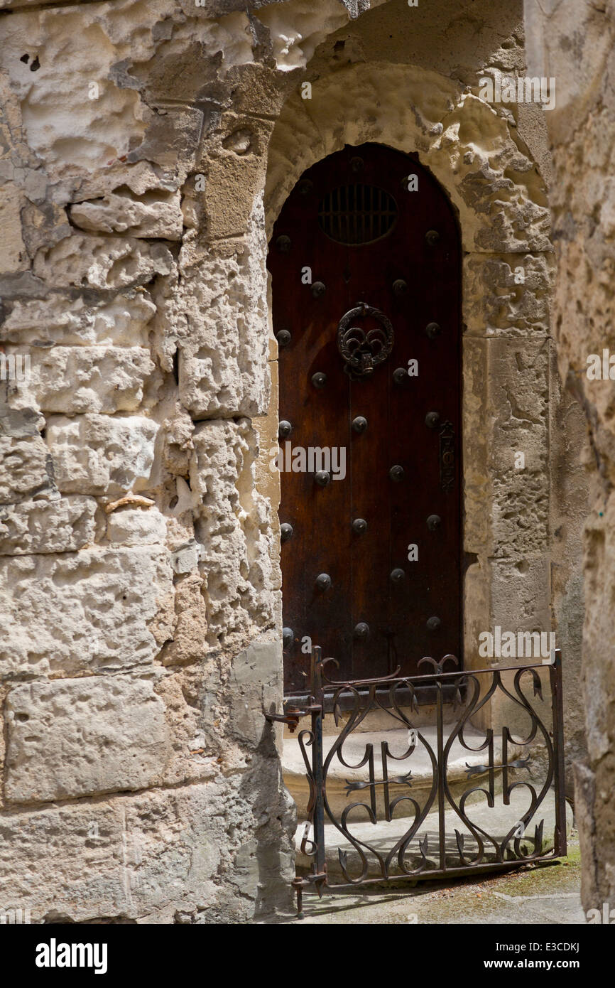 Typical Door in Les Beaux, Provence, France Stock Photo - Alamy