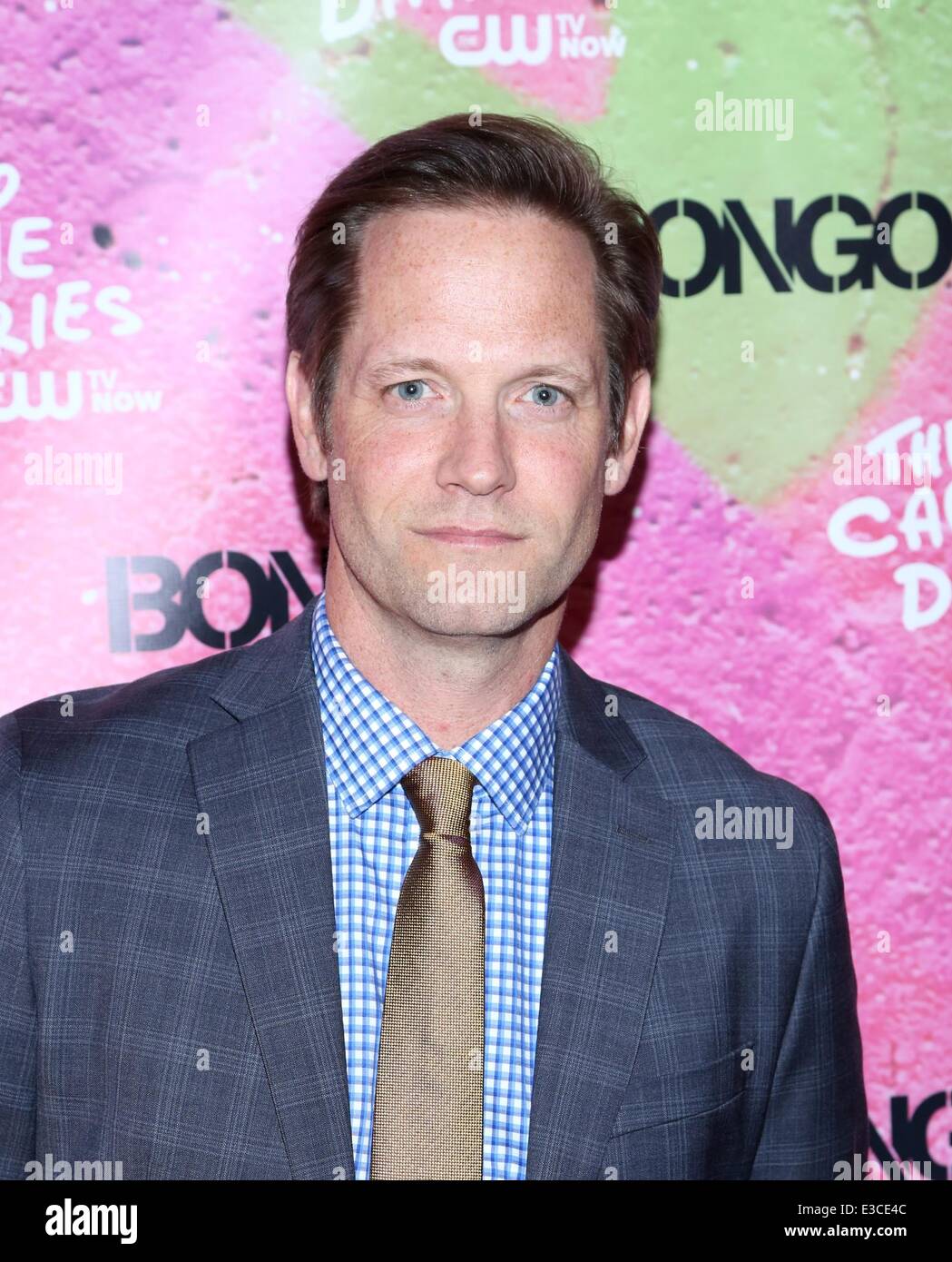 Matt Letscher Carrie Diaries