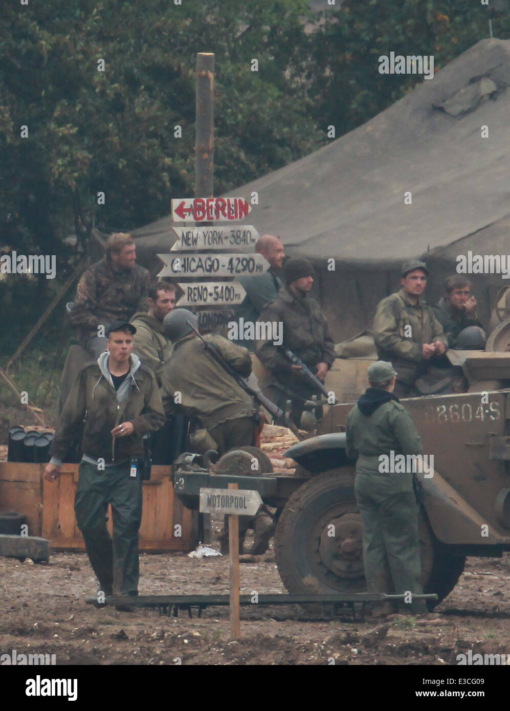 Fury film brad pitt hi-res stock photography and images - Alamy