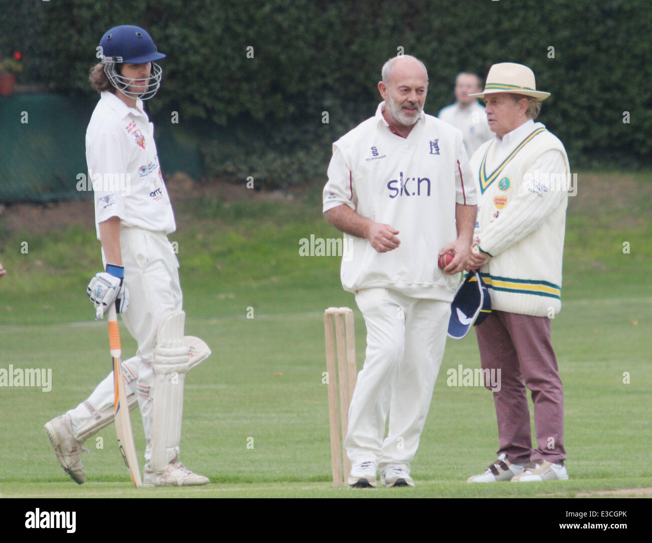David troughton hi-res stock photography and images - Alamy
