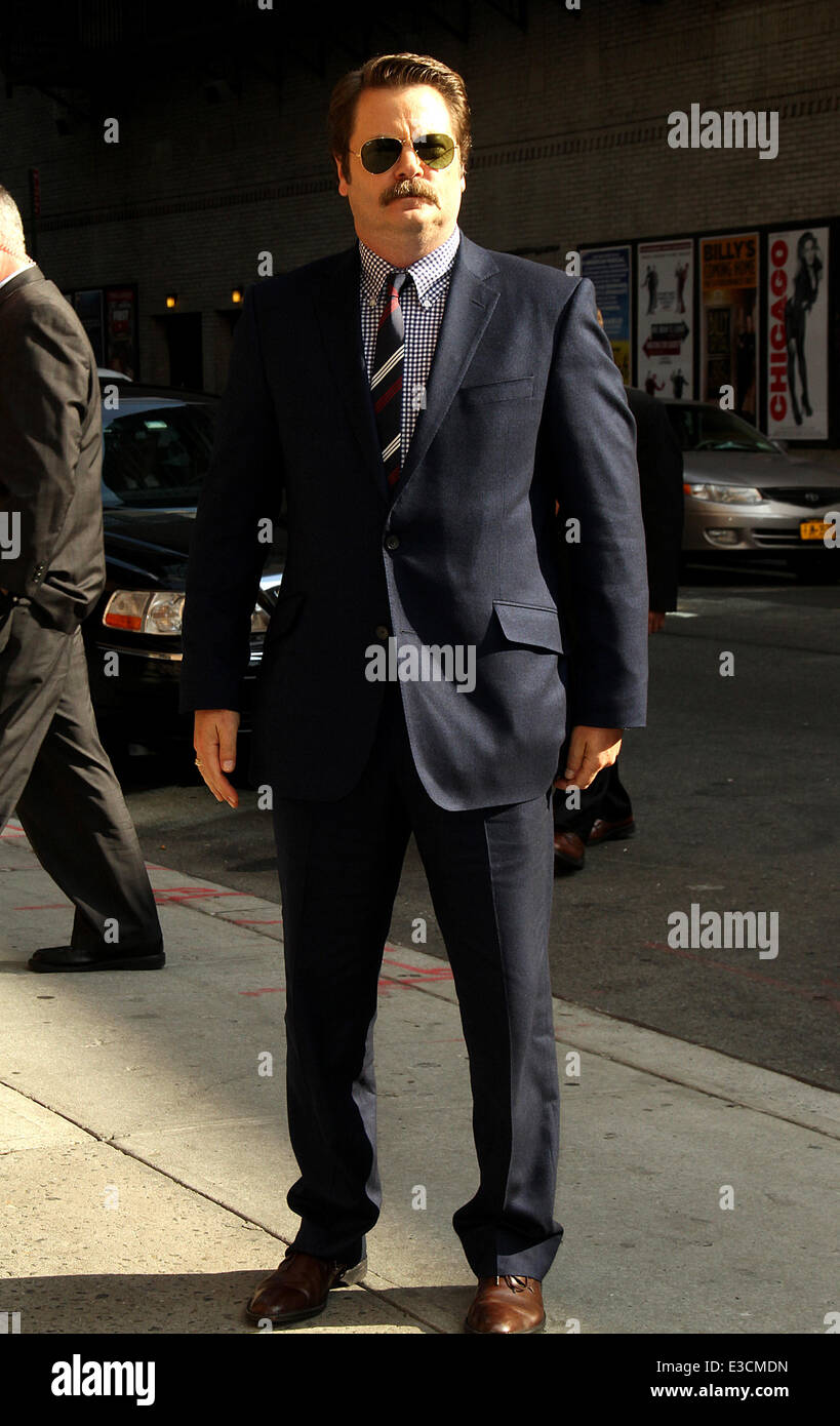 Celebrities outside the Ed Sullivan Theater for the 'Late Show with ...