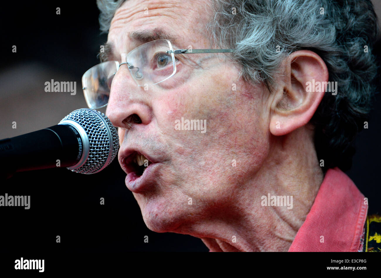 Leon singer hi-res stock photography and images - Alamy