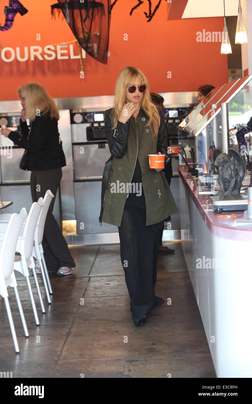 Rachel Zoe and her son, Skyler stop by the Yogurt Stop in West ...