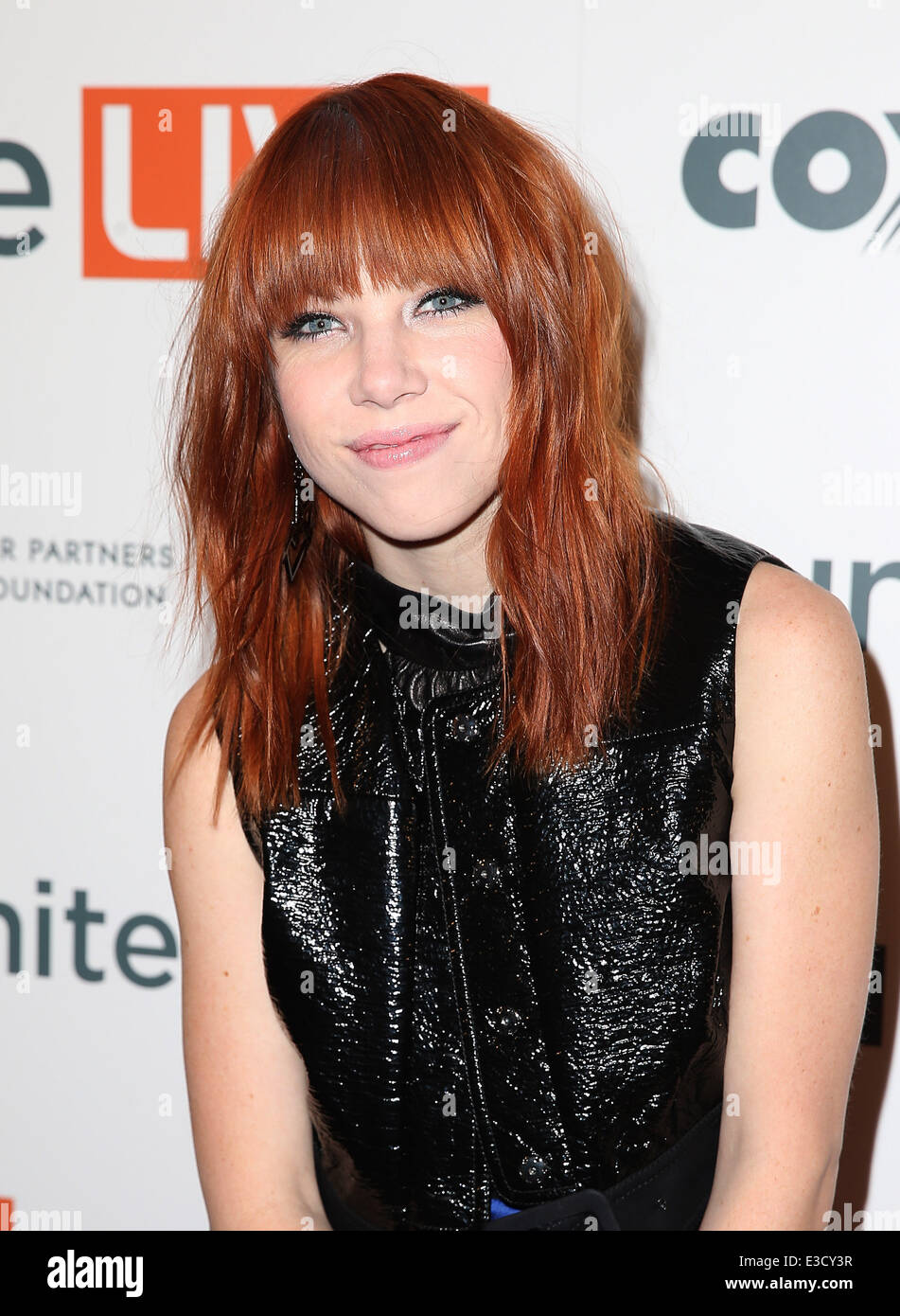 Carly Rae Jepsen Headlines UniteLIVE: The Concert To Rock Out Bullying ...