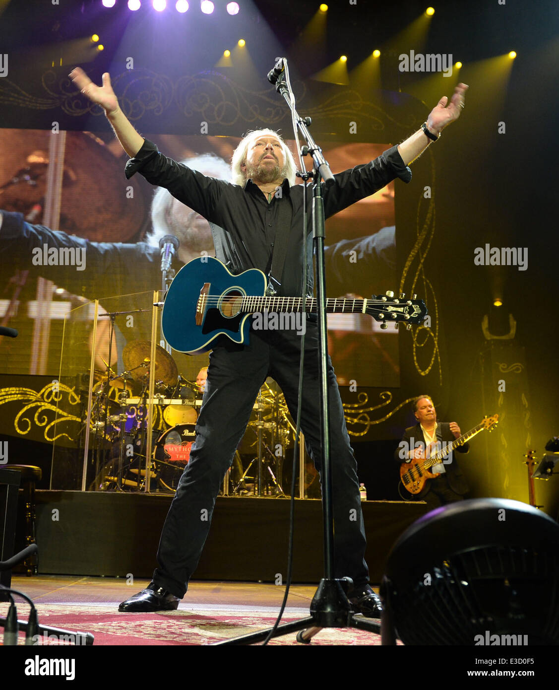Barry Gibb performs live at the O2 Arena Featuring: Barry Gibb Where ...