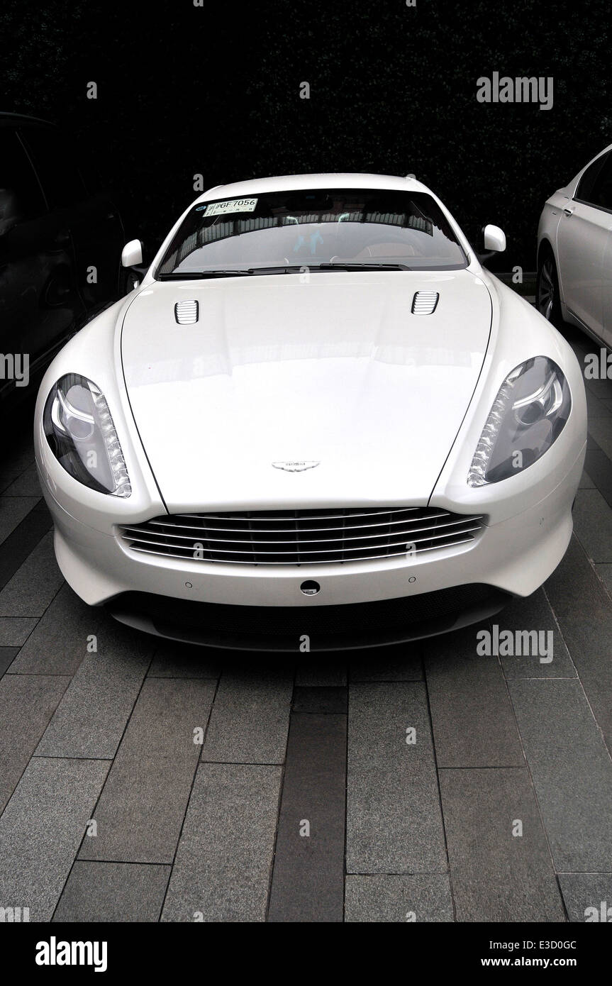 Aston Martin car Stock Photo - Alamy