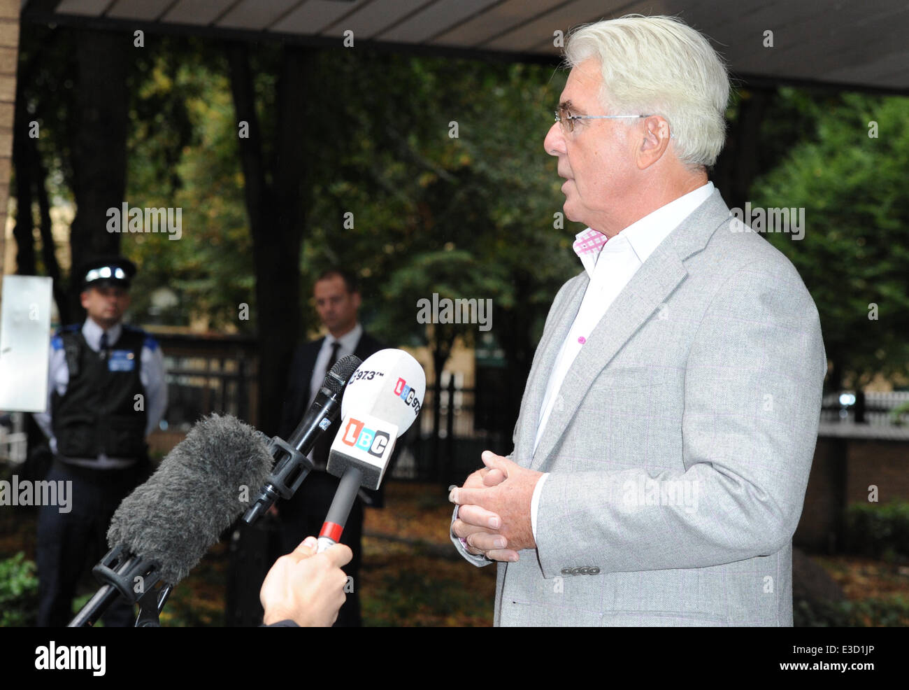 Max Clifford sene leaving southwark crown court Featuring: Max Clifford ...