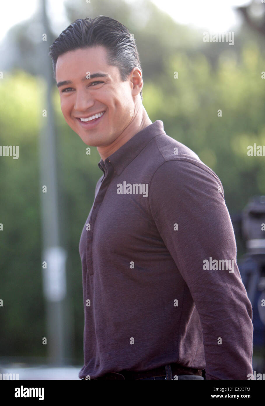 Celebrities appear on the entertainment TV show 'Extra' Featuring ...