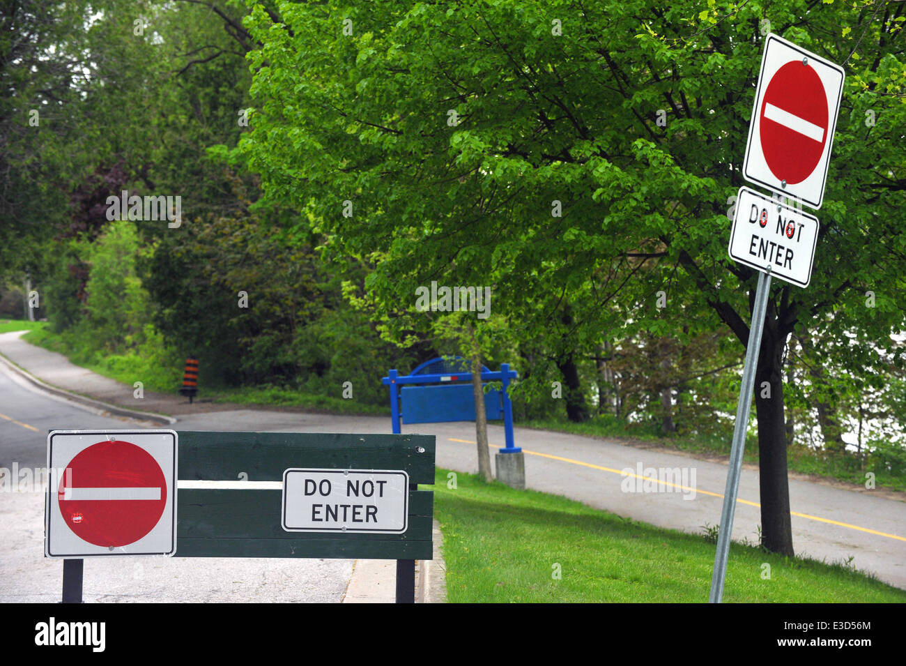 A do not enter sign in a Park in London, Ontario in Canada Stock Photo ...