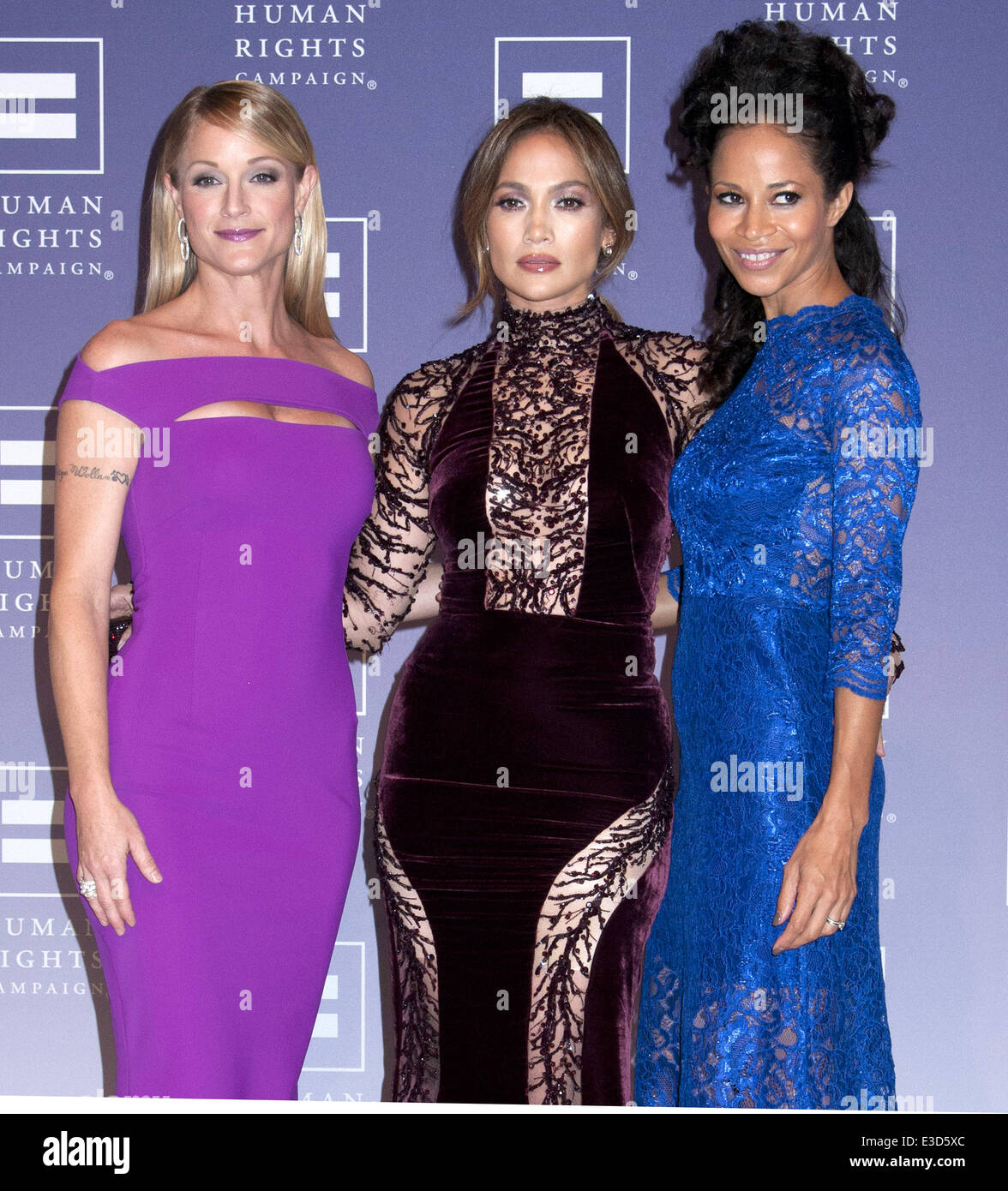 Jennifer Lopez Honored at 2013 HRC National Dinner Featuring: Teri Polo ...